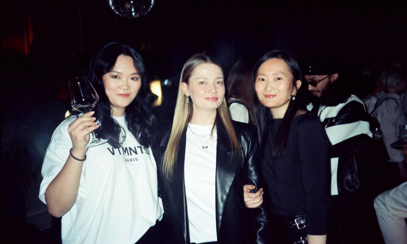 Как 3 подруги из Ташкента развивают ювелирный бренд MONOLIC: «Пробуем ...