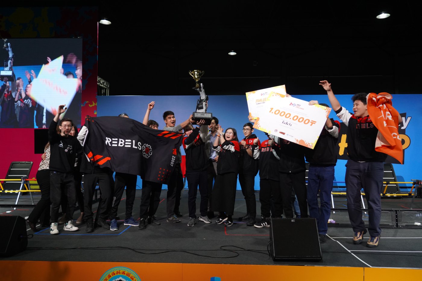 Главными призерами республиканского чемпионата Almaty Tech Cup стали ...